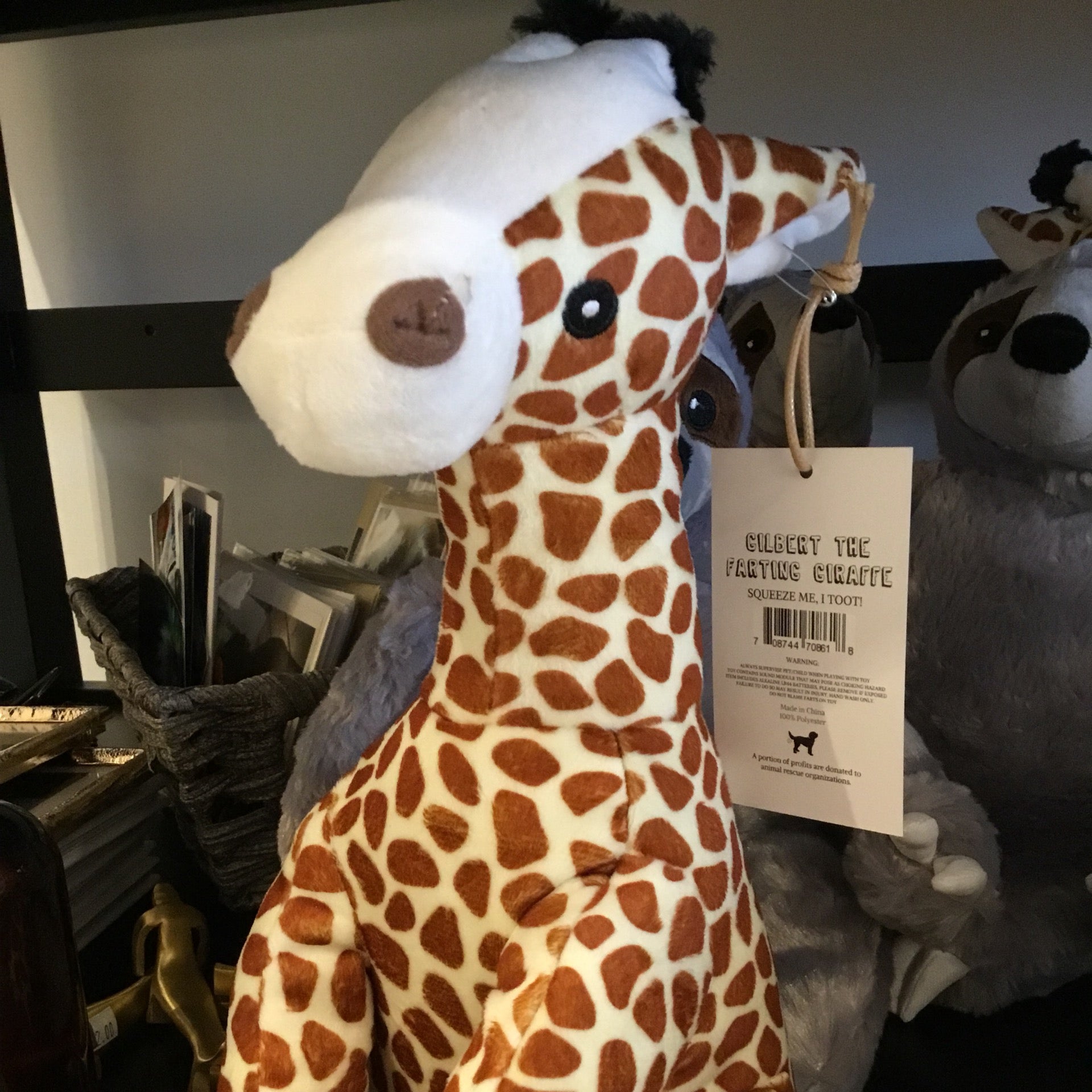 Farting Giraffe | MOYO BOUTIQUE